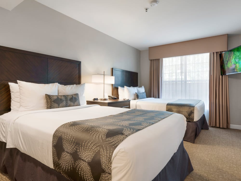 Brea CA Hotel Photos | Chase Suite Hotel Brea